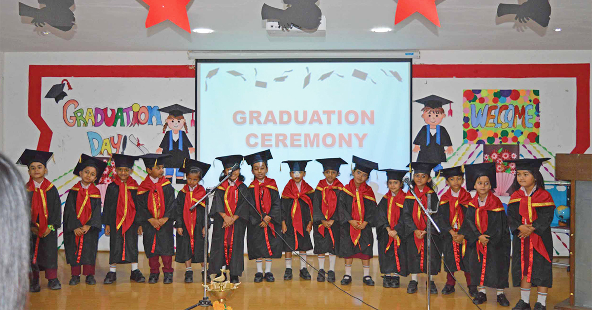 Graduation Day Of Kg At Giis Indore