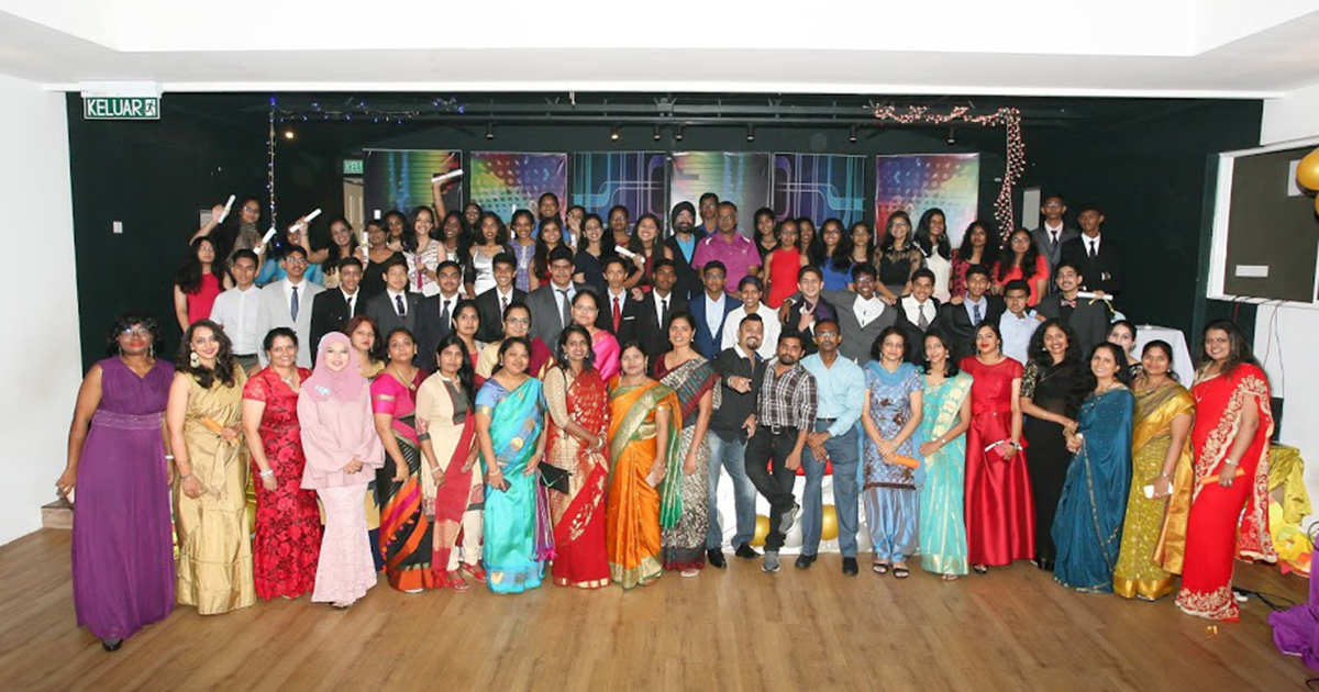 Giis Kl - Graduation Day Giis Kl - Graduation Day