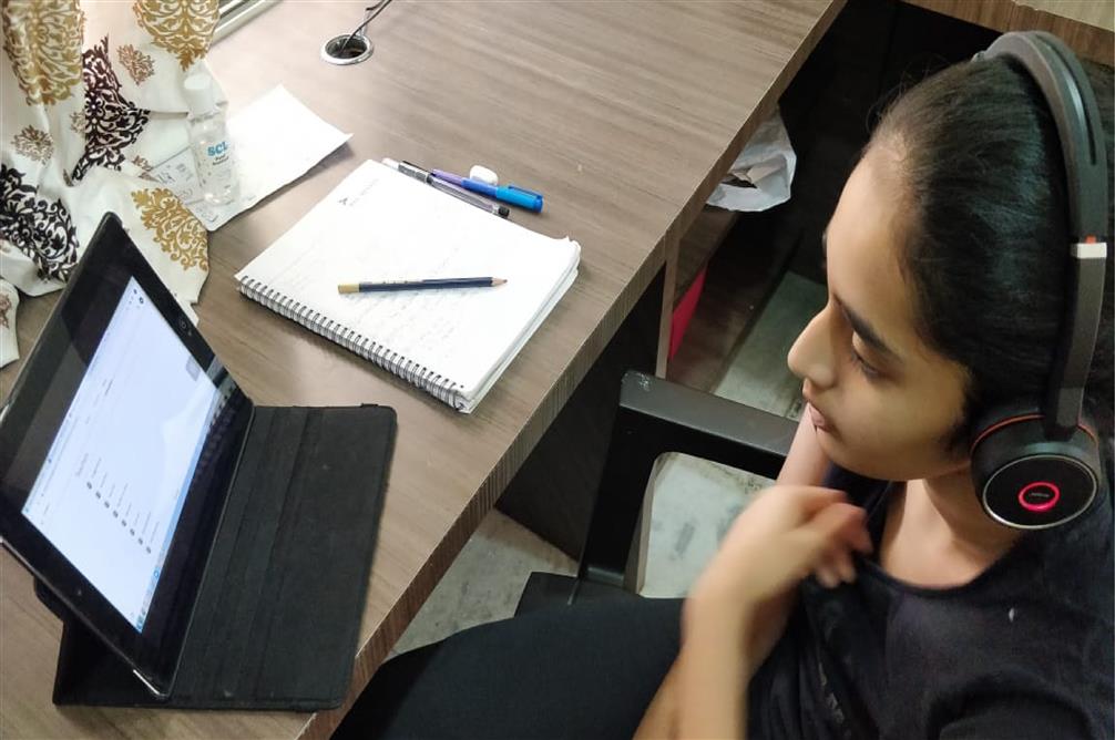 Virtual Classrooms For Students Of All Grades At Pune Campuses